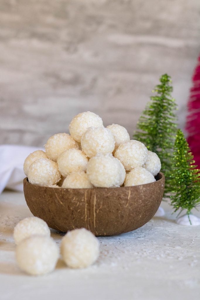 2-Ingredient No bake Coconut Balls - Lifestyle of a Foodie
