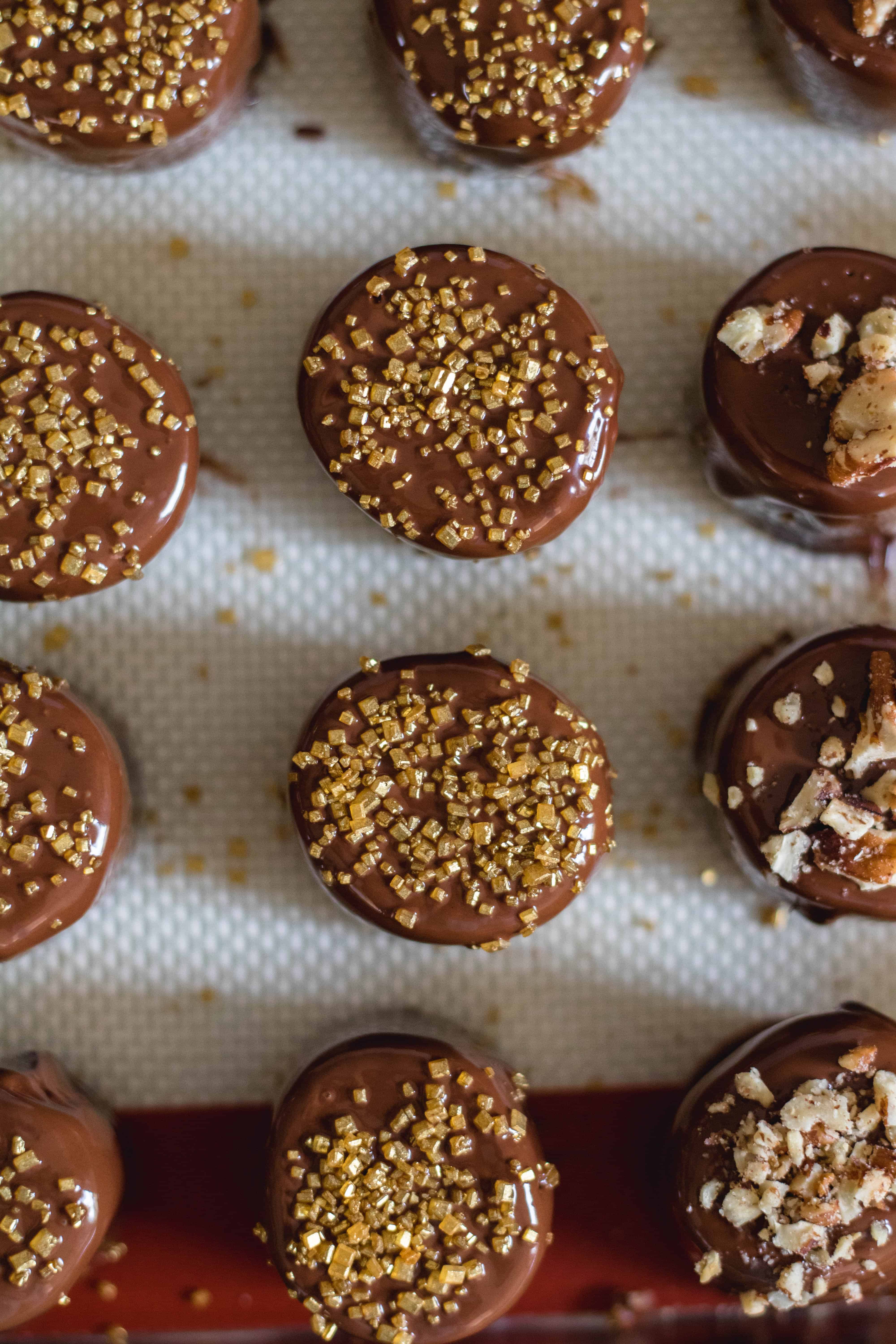The easiest Chocolate Covered Marshmallows - Lifestyle of a Foodie