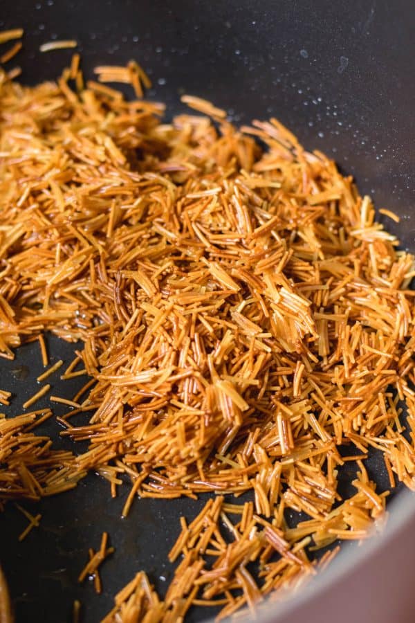 Lebanese rice pilaf with vermicelli and cinnamon - Lifestyle of a Foodie