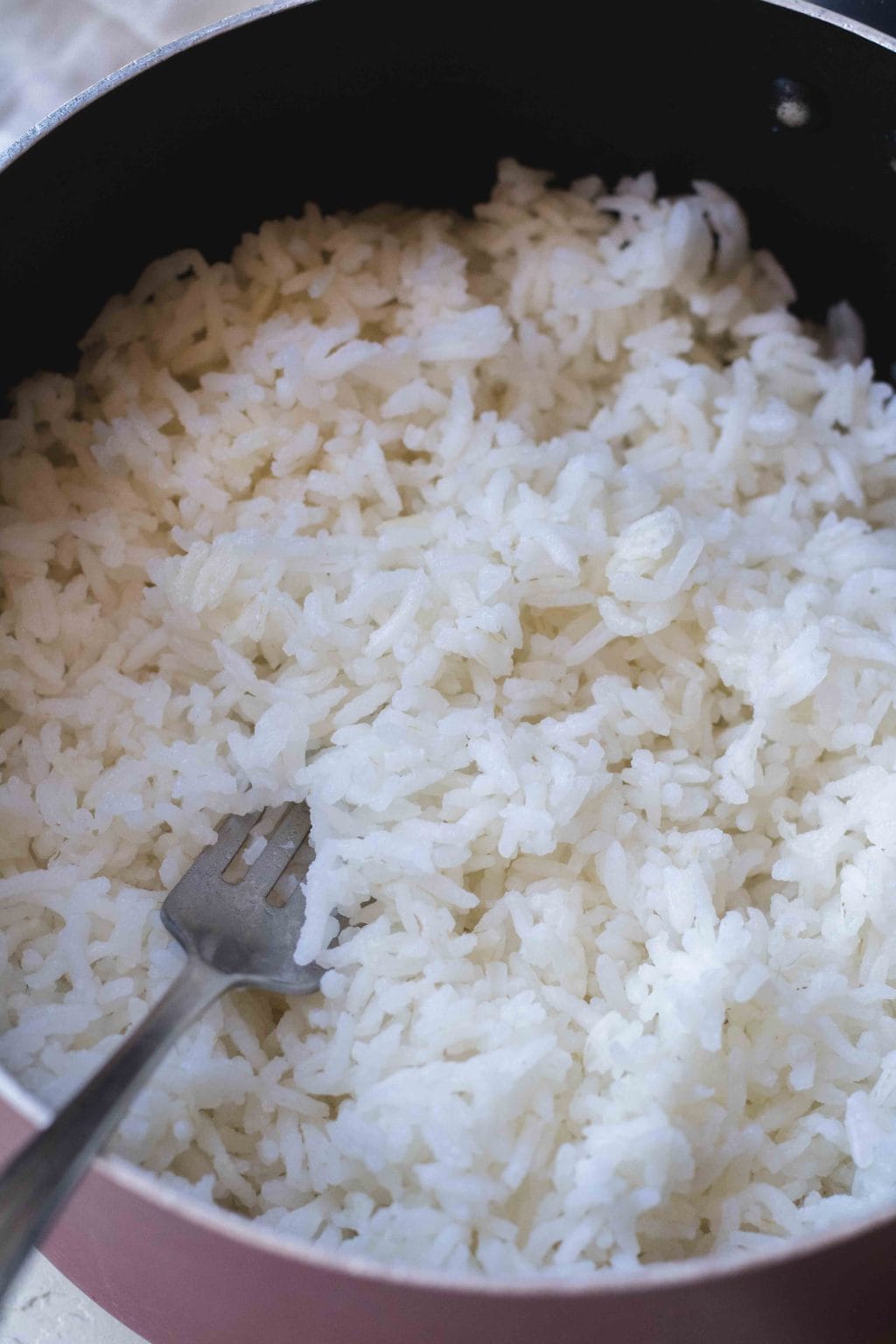 How to cook white rice on the stove perfectly - Lifestyle of a Foodie
