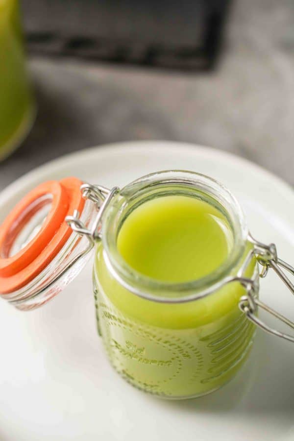 20 Cents healthy Green Shots at home! (no juicer) - Lifestyle of a Foodie