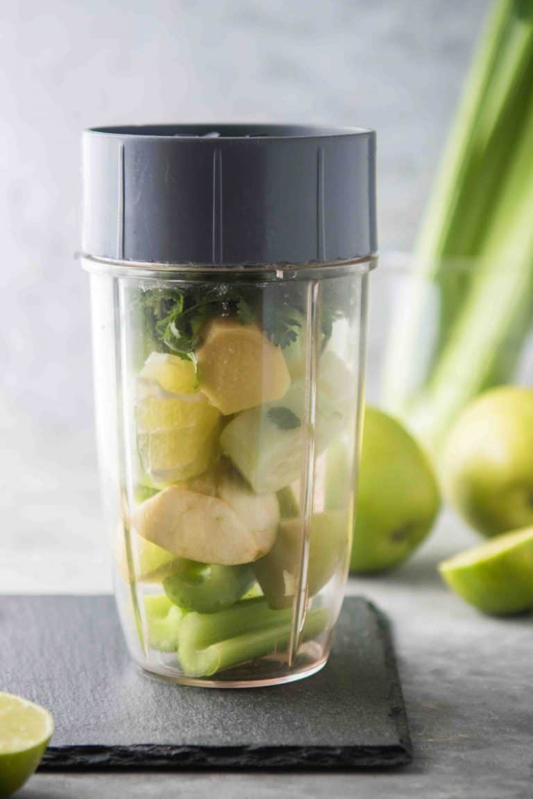 20 Cents healthy Green Shots at home! (no juicer) - Lifestyle of a Foodie