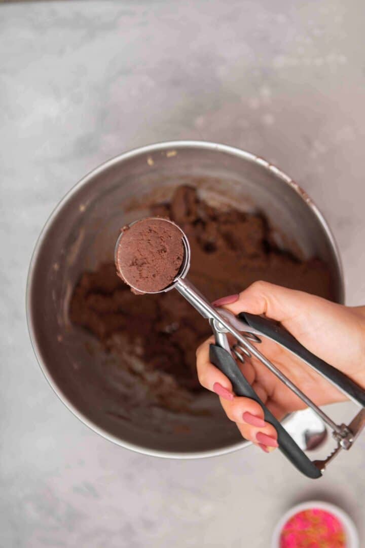 Chewy Valentine's Day Crinkle Chocolate Cookies with Sprinkles ...