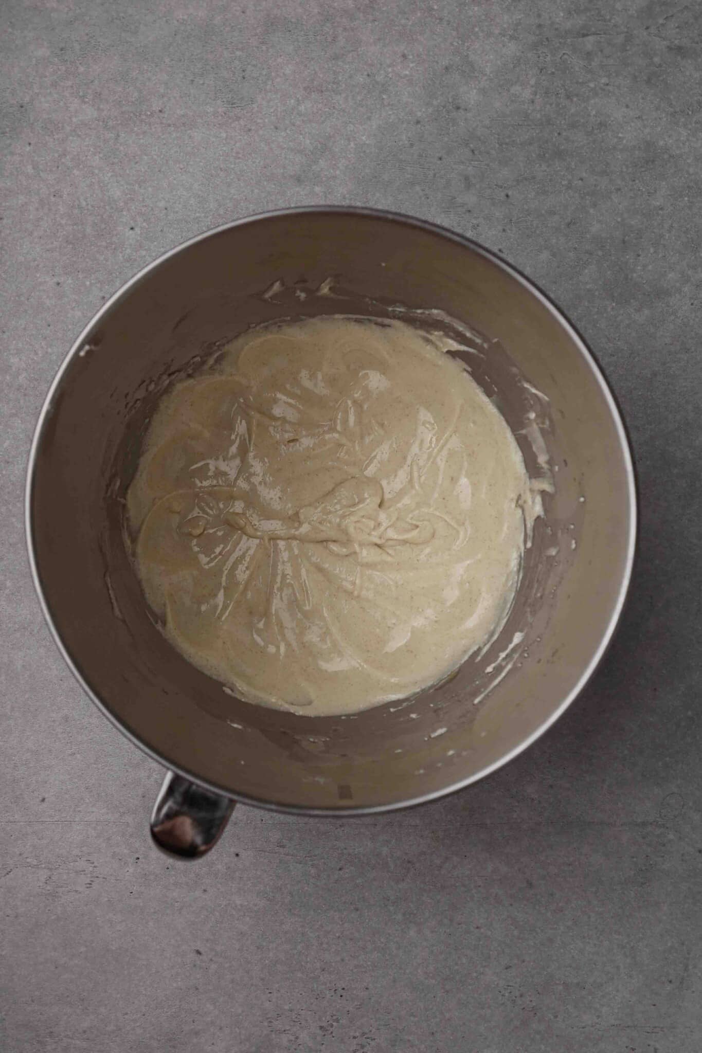 Crumbl chocolate Oreo cookies with buttercream frosting Copycat Recipe ...