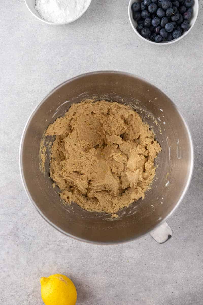 Soft CRUMBL Blueberry Crumb Cake Cookies copycat recipe - Lifestyle of ...