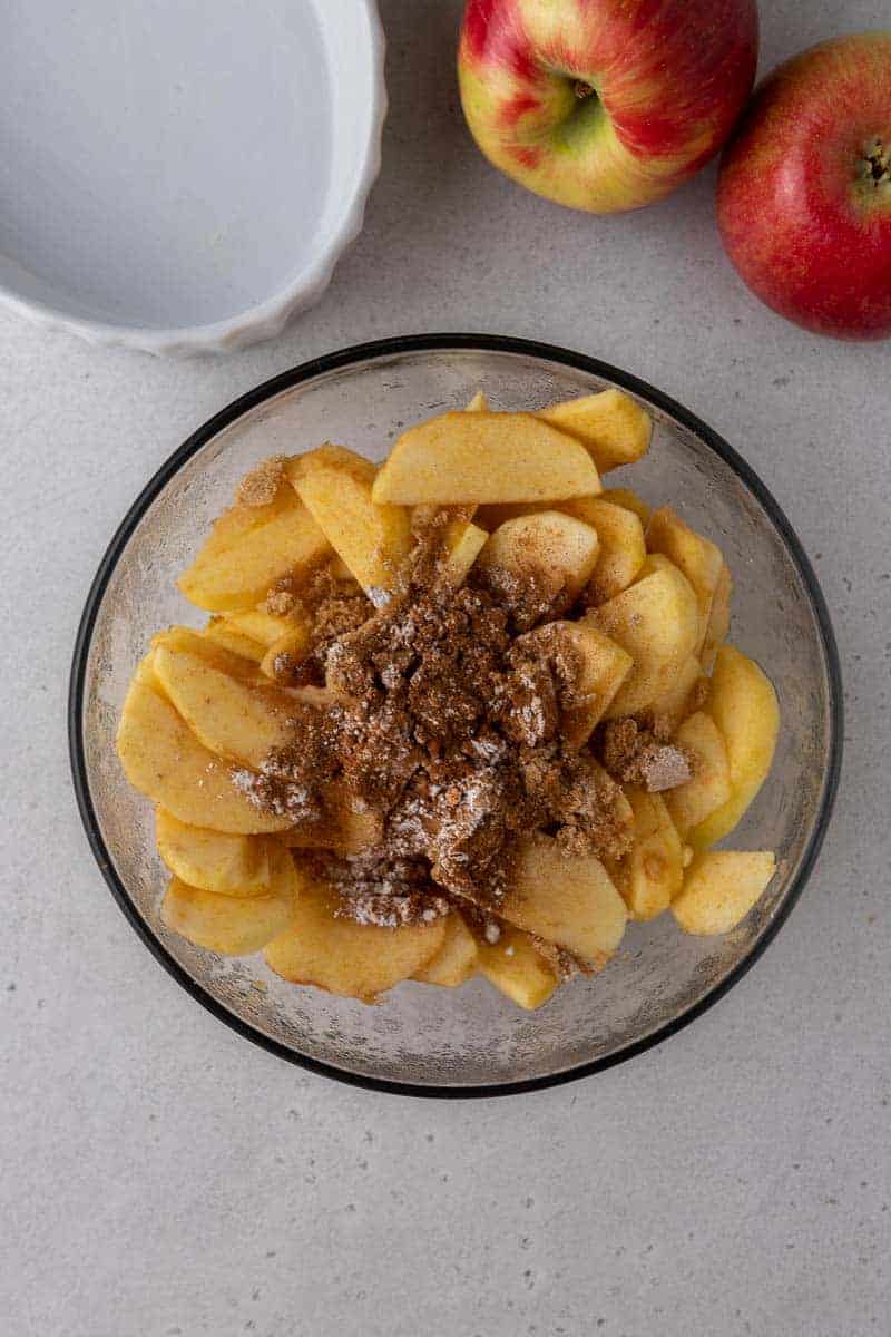 Easy Cinnamon baked Apples - Lifestyle of a Foodie