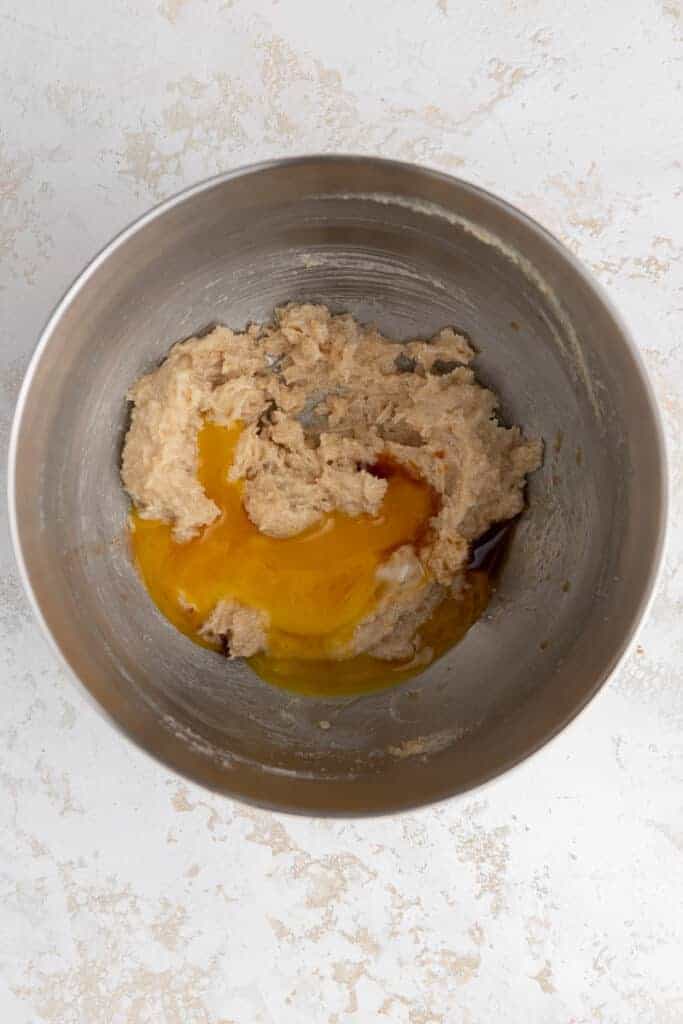 How to Make the Best Single Serve Chocolate Chip Cookie - Lifestyle of ...