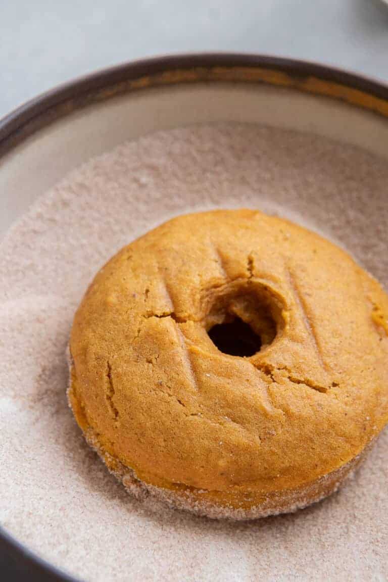 Baked pumpkin spice donuts - Lifestyle of a Foodie