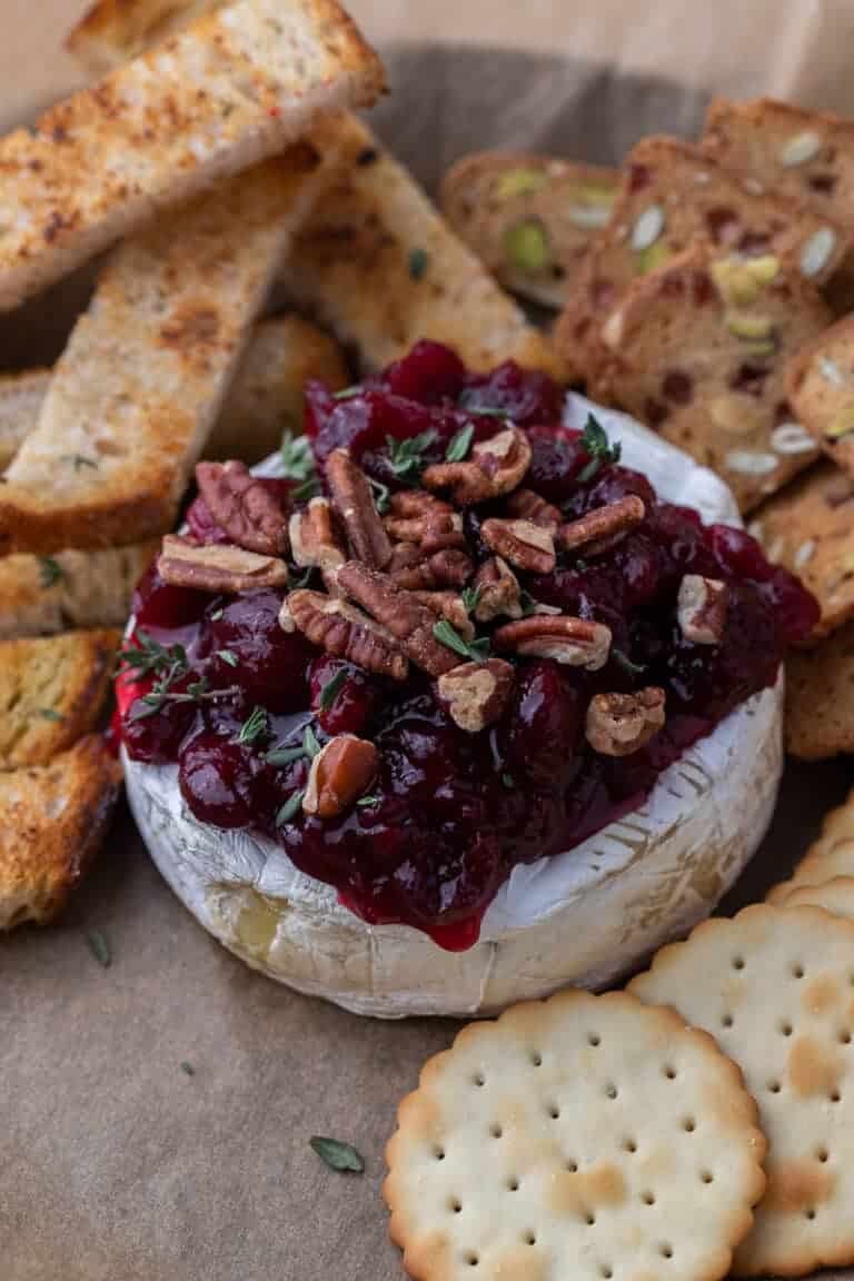How to Make the Best Baked Brie Recipe - Lifestyle of a Foodie