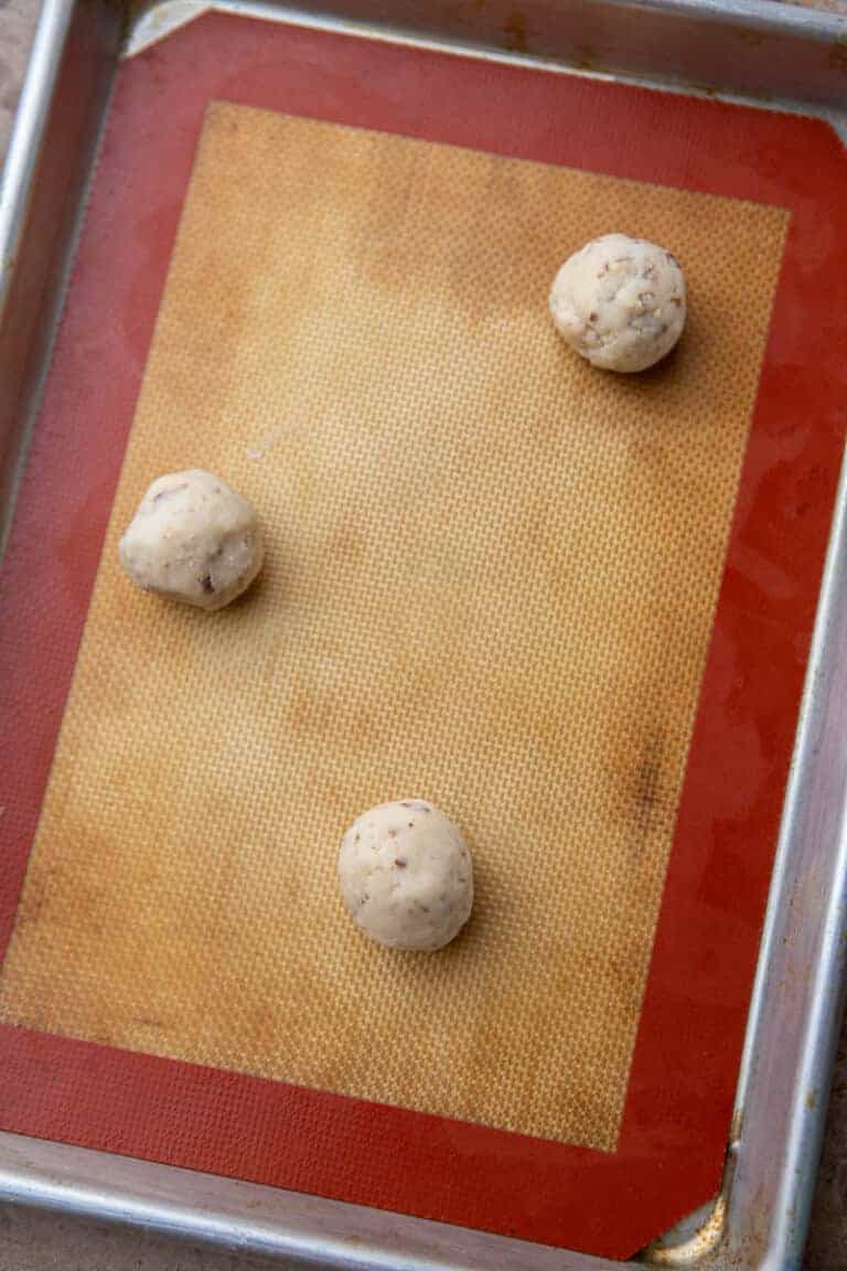 The Best Snowball Cookies - Lifestyle of a Foodie