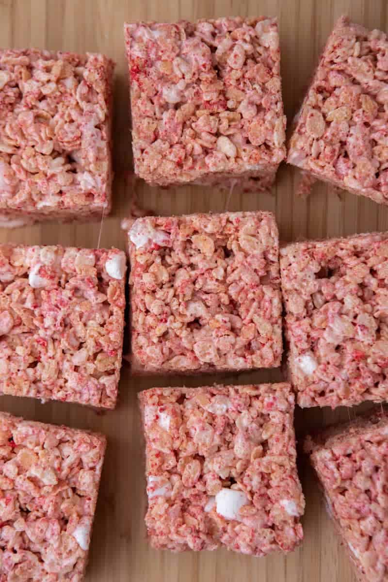 The Best Strawberry Rice Krispy Treats - Lifestyle of a Foodie
