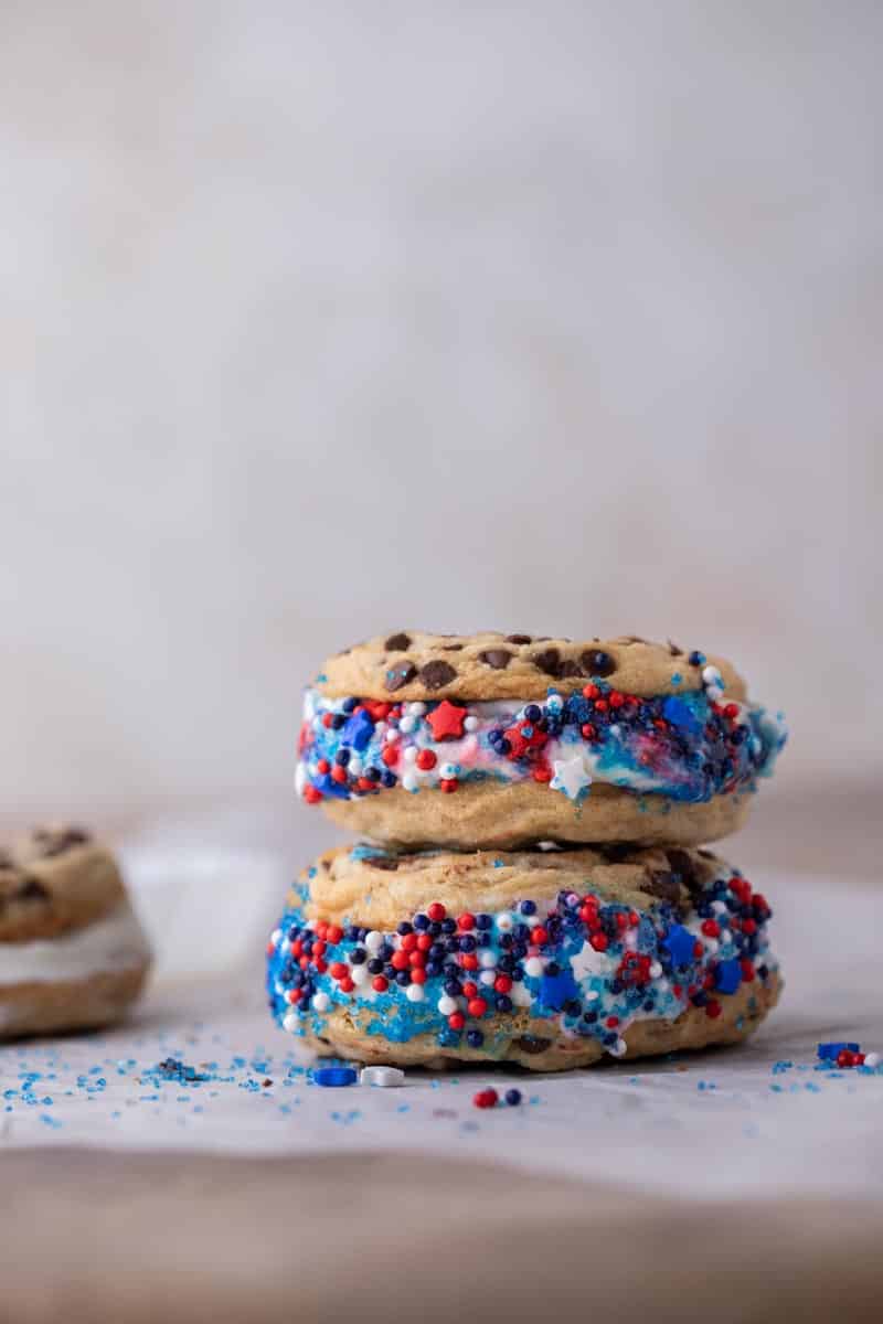 Patriotic Ice Cream Cookie Sandwich - Lifestyle of a Foodie