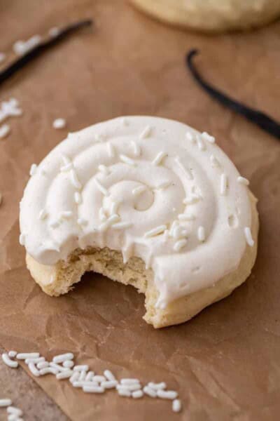 Crumbl Nilla bean Cupcake cookies - Lifestyle of a Foodie
