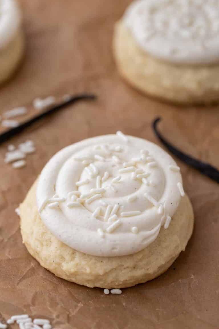 Crumbl Nilla bean Cupcake cookies - Lifestyle of a Foodie