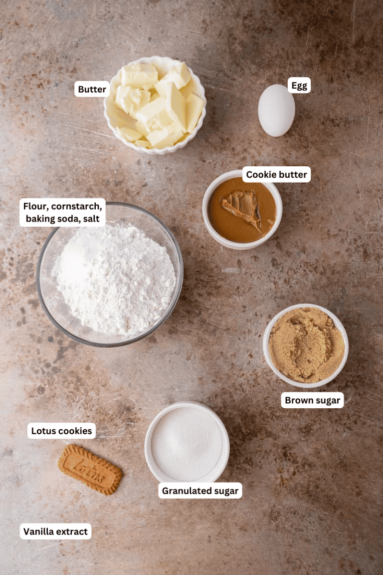 Crumbl Biscoff Lava Cookies (Cookie Butter Stuffed!)