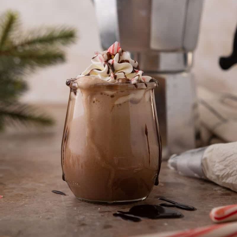 Starbucks Peppermint Mocha Frappuccino (Copycat Recipe) - Lifestyle of ...