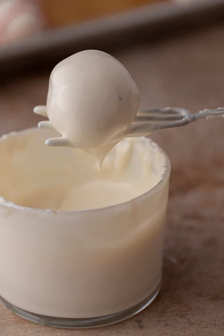 Little Debbie Christmas Tree Cake Truffles (Easy No-Bake Recipe ...