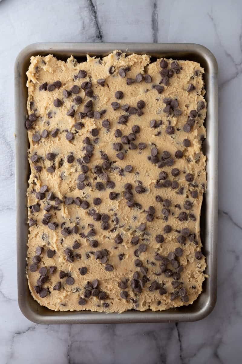 Soft & Chewy Nestle Toll House Cookie Bar Recipe - Lifestyle of a Foodie