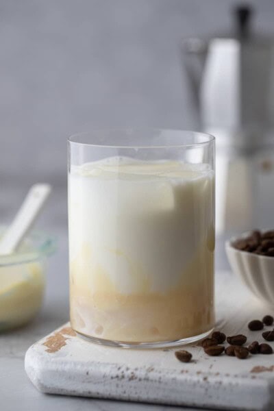 How to Make a Spanish Latte (Hot or Iced, With Condensed Milk)