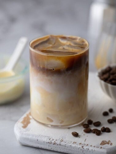 How to Make a Spanish Latte (Hot or Iced, With Condensed Milk)