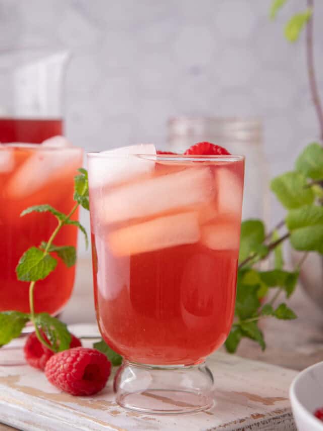 The Best Raspberry Iced Tea Recipe - Lifestyle of a Foodie