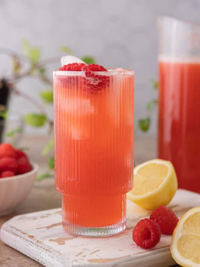 The Best Raspberry Lemonade Recipe - Lifestyle of a Foodie
