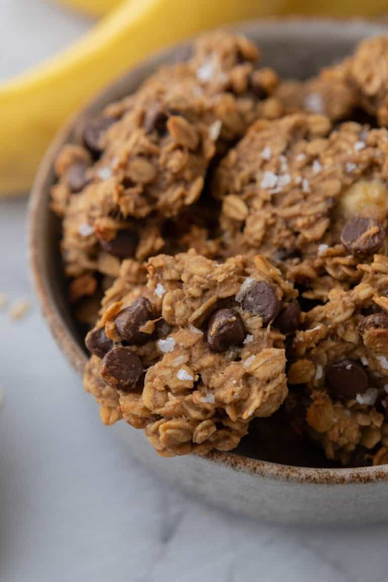 Easy Healthy Oatmeal Banana Cookies Recipe - Lifestyle of a Foodie