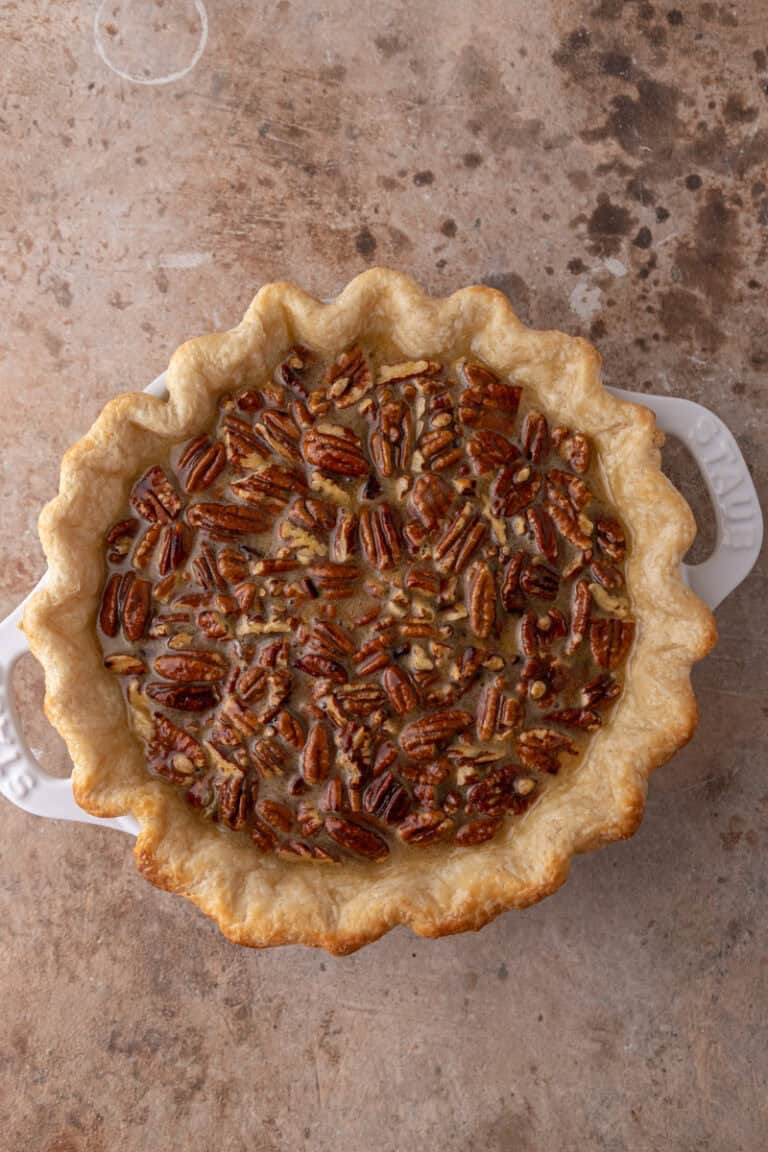 The Best And Easiest Pecan Pie Recipe - Lifestyle of a Foodie