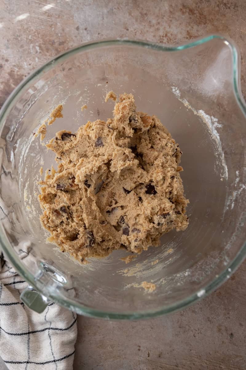 Christmas Crack Cookies Recipe – Sweet, Salty & Chewy