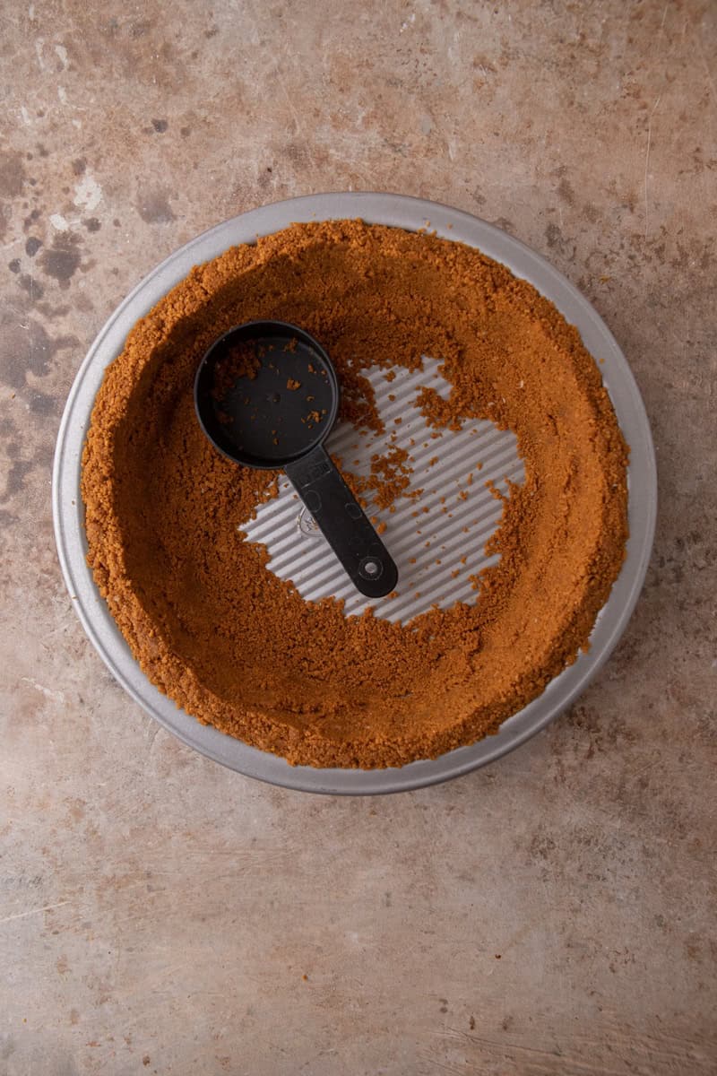 How to Make the Best Biscoff Pie Crust Recipe - Lifestyle of a Foodie