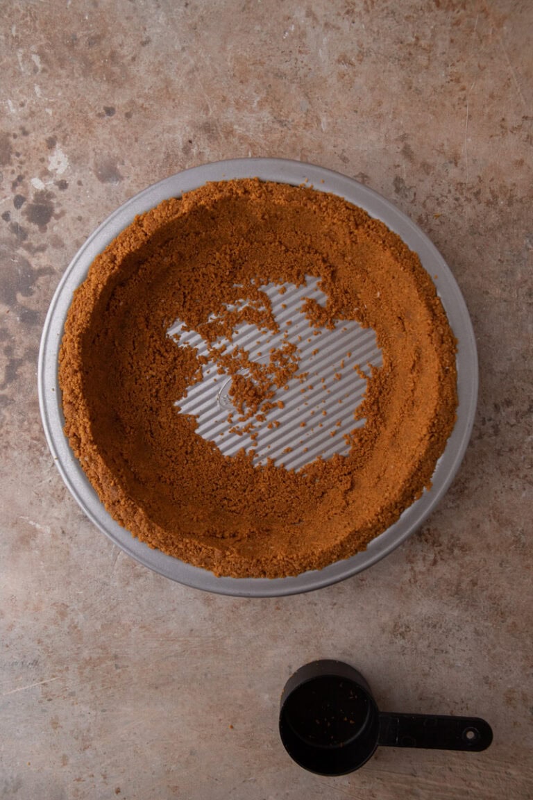 How to Make the Best Biscoff Pie Crust Recipe - Lifestyle of a Foodie