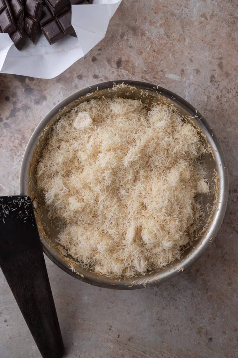 The Best Viral Dubai Chocolate Date Bark Recipe - Lifestyle of a Foodie