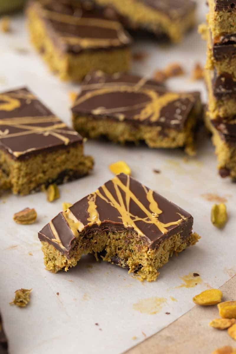The Best Viral Dubai Chocolate Date Bark Recipe - Lifestyle of a Foodie