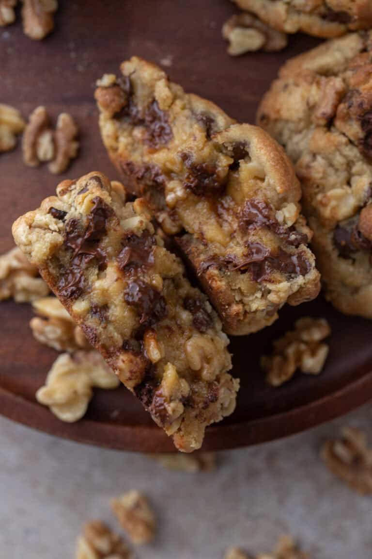 How to Make Levain Bakery’s Famous Walnut Chocolate Chip Cookies at ...