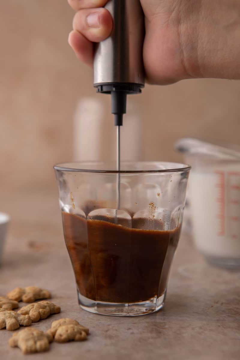 The Best Viral Teddy Graham Latte Recipe - Lifestyle of a Foodie