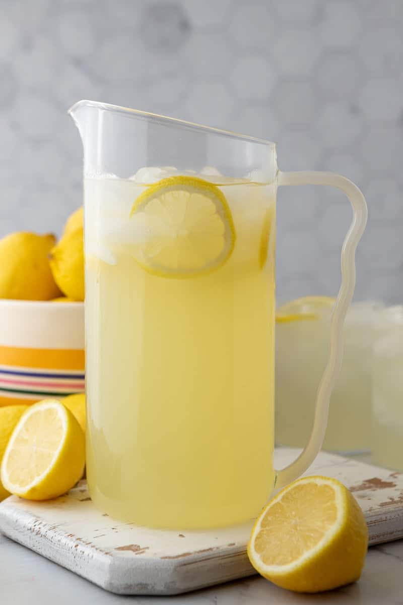 How to Make Homemade Lemonade Recipe - Lifestyle of a Foodie