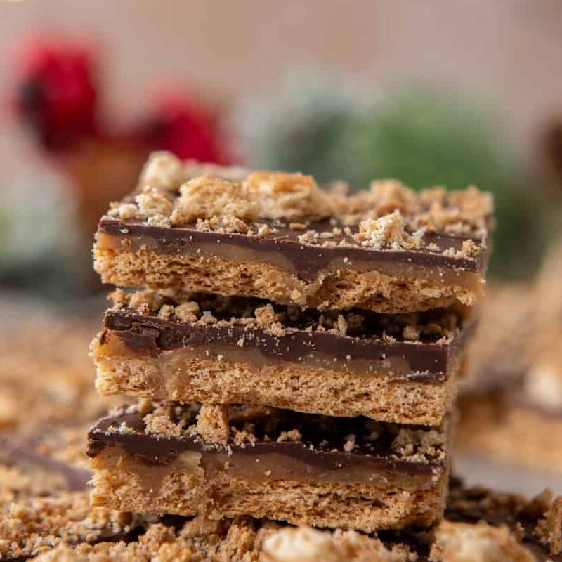 Graham Cracker Christmas Crack (Easy Holiday Toffee Candy)