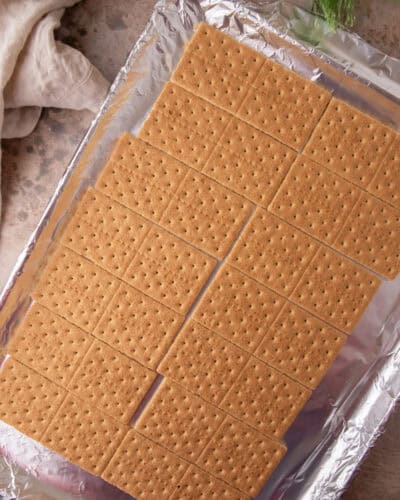 Graham Cracker Christmas Crack (Easy Holiday Toffee Candy)